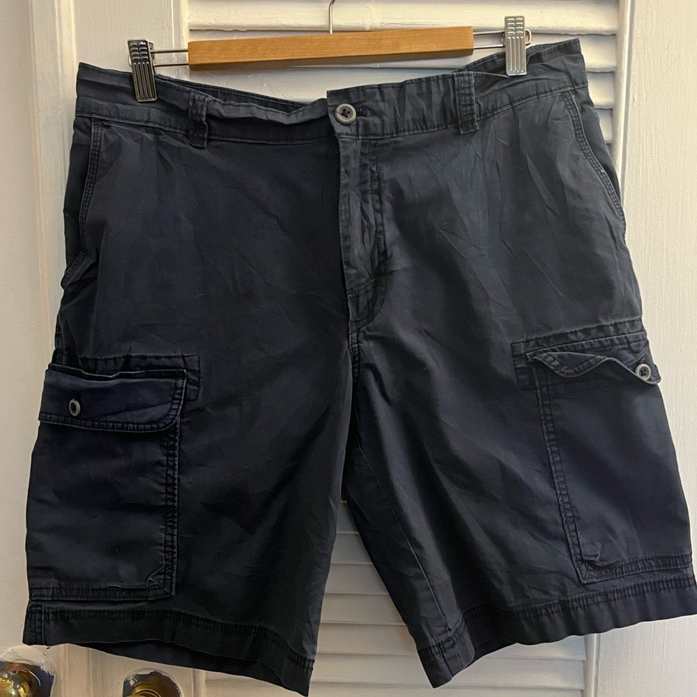 Izod Men’s Cargo Shorts - Gem